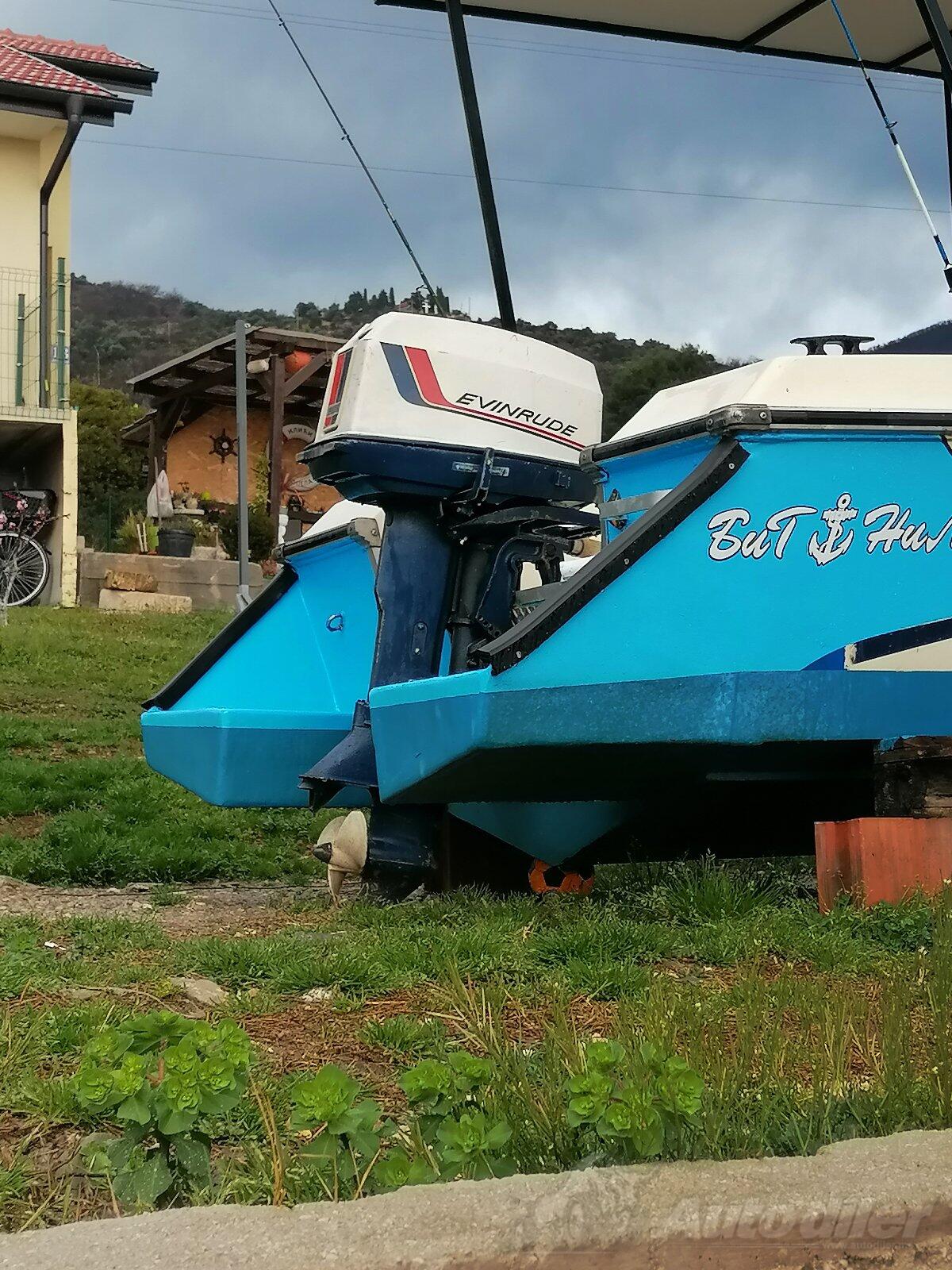 Riva - 540 - Cijena 2000 € - Crna Gora Herceg Novi Bijela Plovila ...