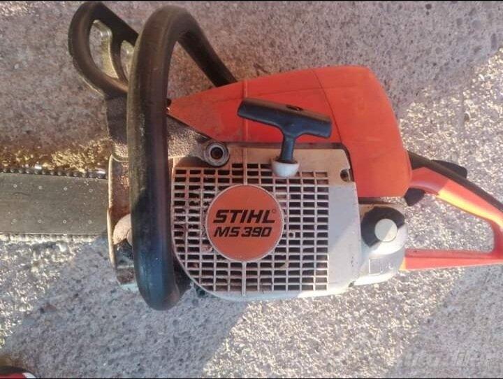 Stihl - 390 - Cijena 350 € - Crna Gora Podgorica Zlatica Poljoprivredne ...