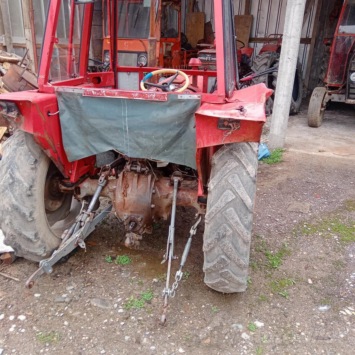 IMT - 533 - Cijena 2700 € - Crna Gora Bijelo Polje Zaton Traktori | AutoDiler