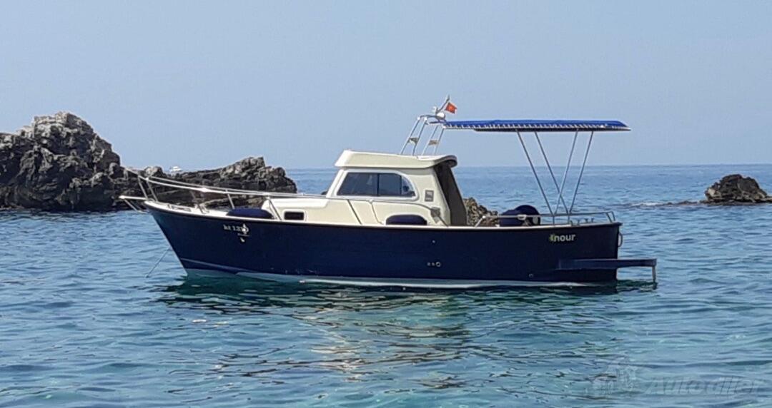 Navar - 795 - Cijena 43000 € - Crna Gora Budva Centar grada Plovila ...