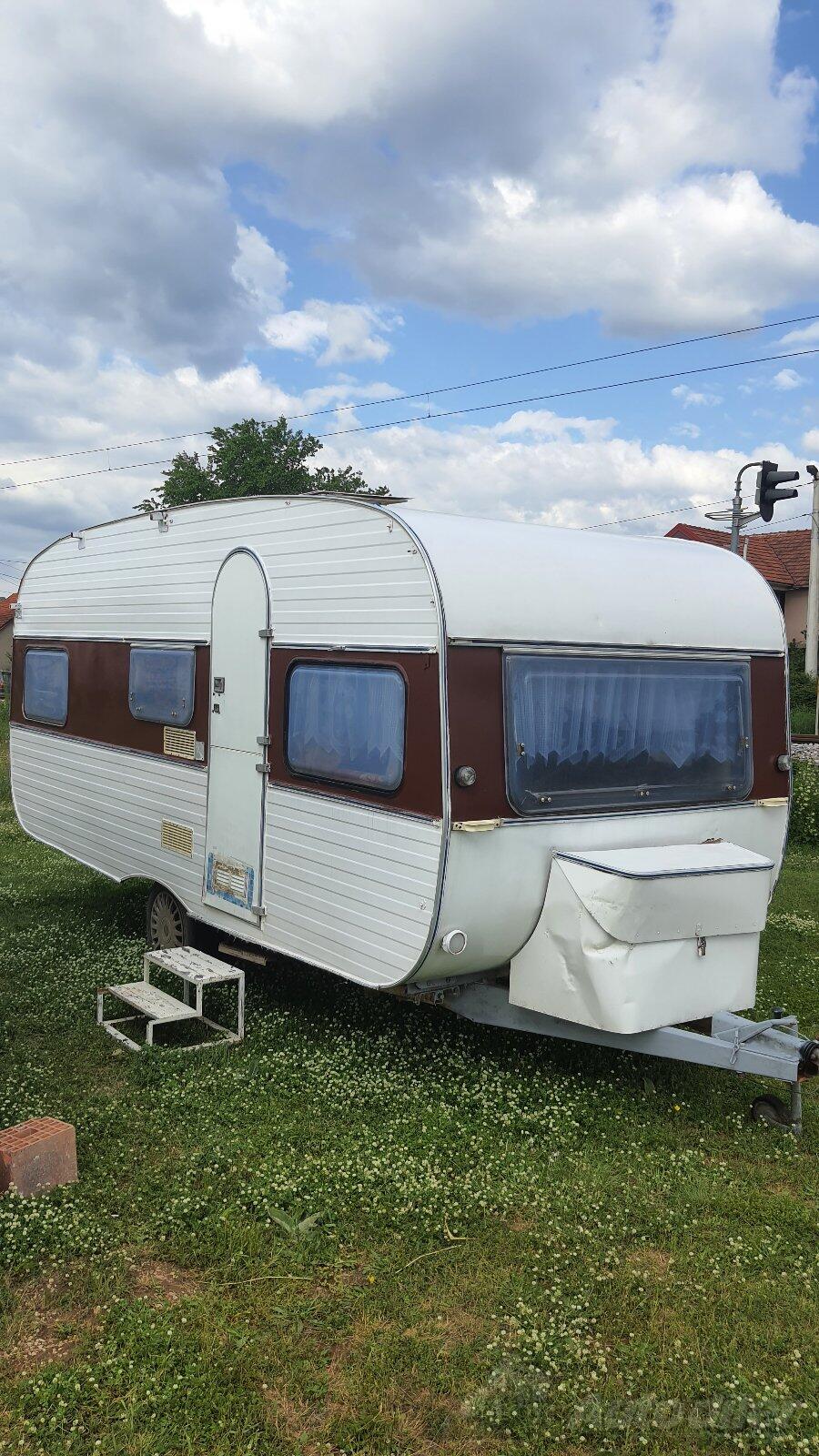Adria - 500 - Cijena 2200 € - Crna Gora Nikšić Nikšić (uži dio) Kamperi ...