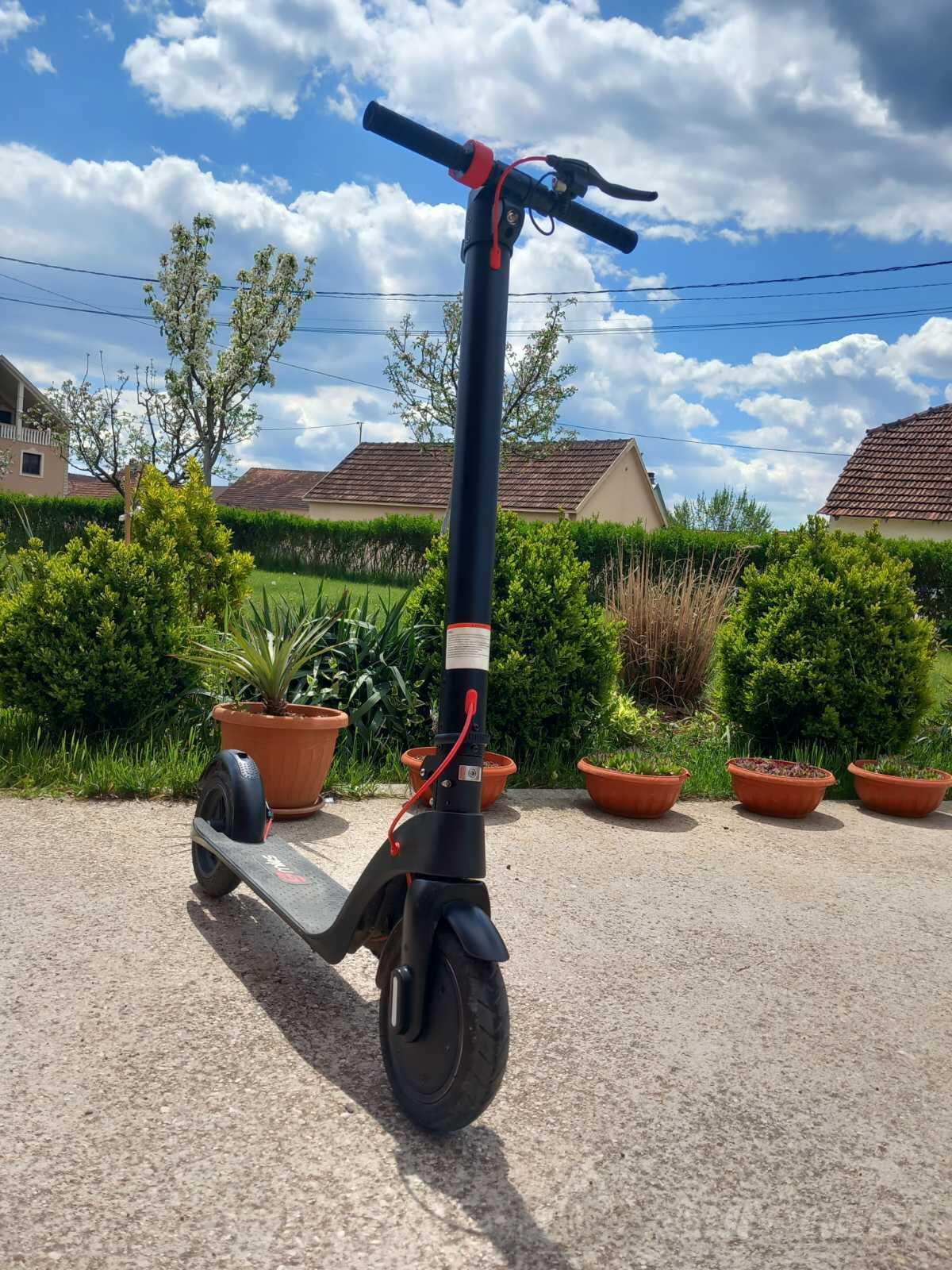 EkoBike - SMILES X8 - Cijena 350 € - Crna Gora Nikšić Kočani Bicikli ...