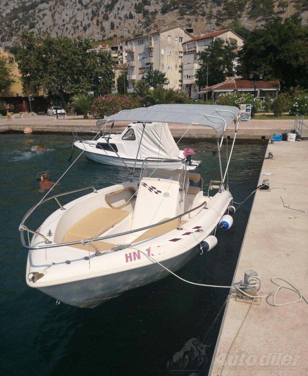 Tenda za plovila - Cijena 150 € - Crna Gora Kotor Centar grada Oprema ...