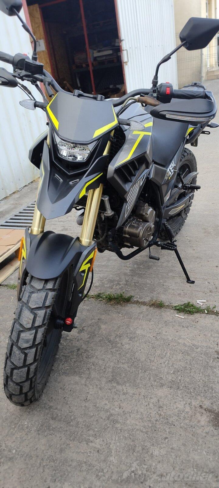 Peda - TEK 250 - Cijena 2350 € - Crna Gora Tivat Centar grada Motori ...