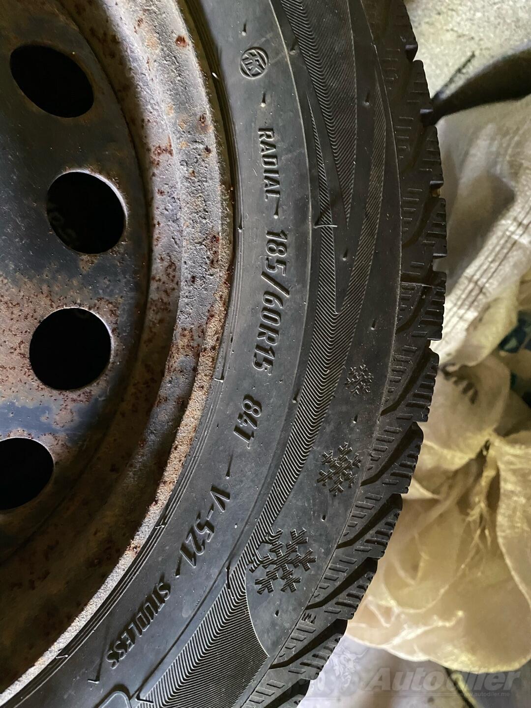 Fabričke felne i Vicltti gume - Cijena 200 € - Crna Gora Berane ...
