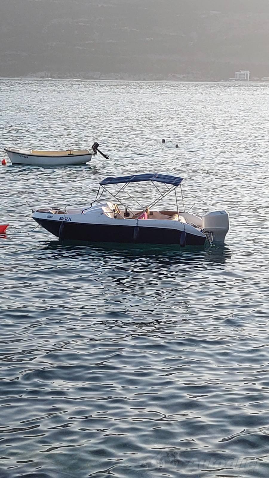 Bayliner - Gliser - Cijena 18500 € - Crna Gora Herceg Novi Igalo ...