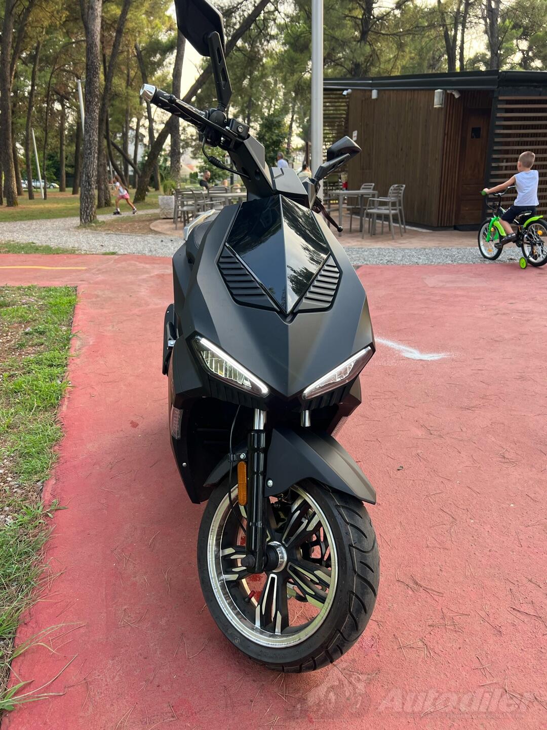 Peda - ET - Cijena 1900 € - Montenegro Podgorica Podgorica (City Center ...