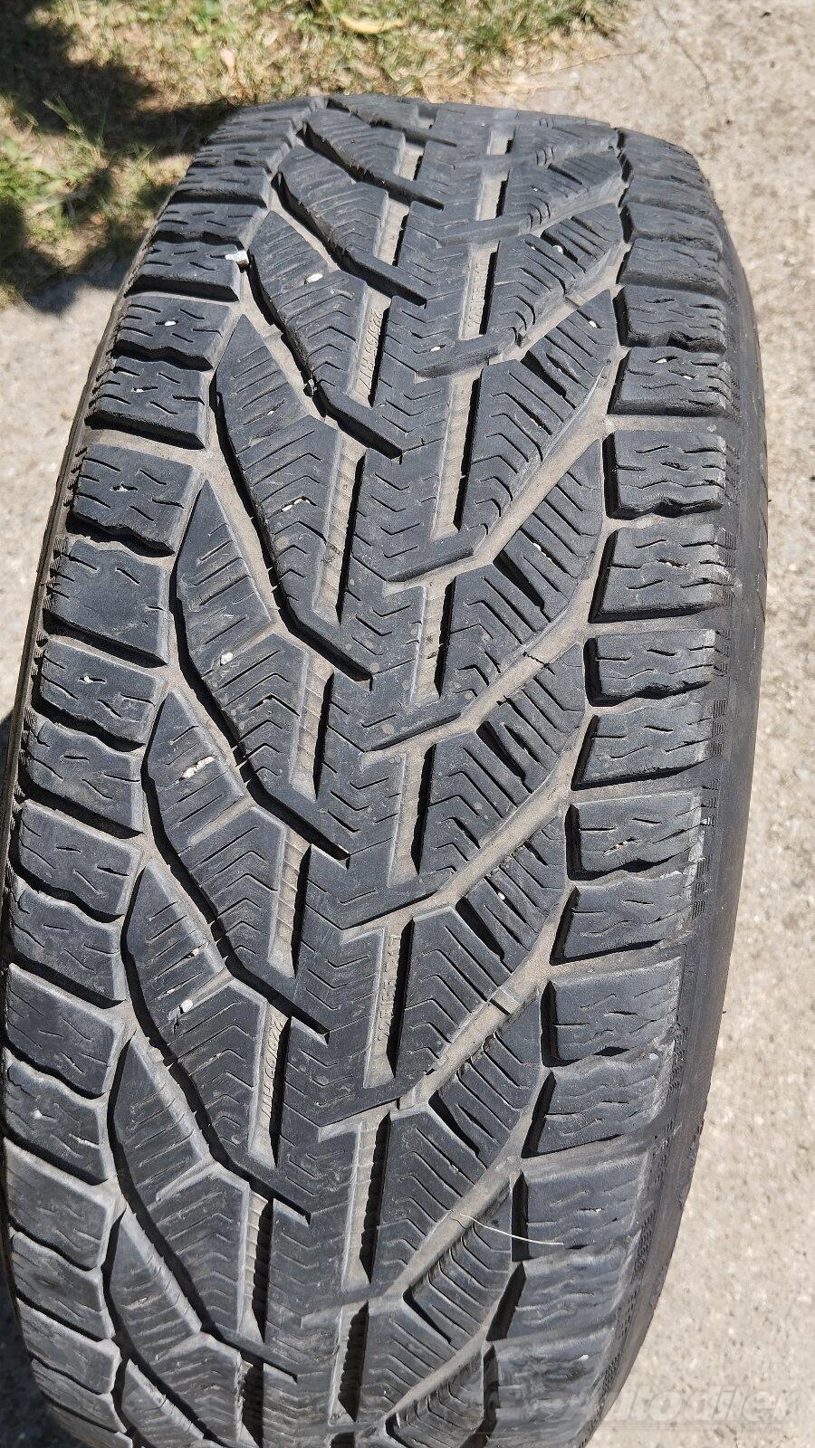 Tigar - 225/55/17 - Kış guma - Cijena 100 € - Karadağ Danilovgrad ...