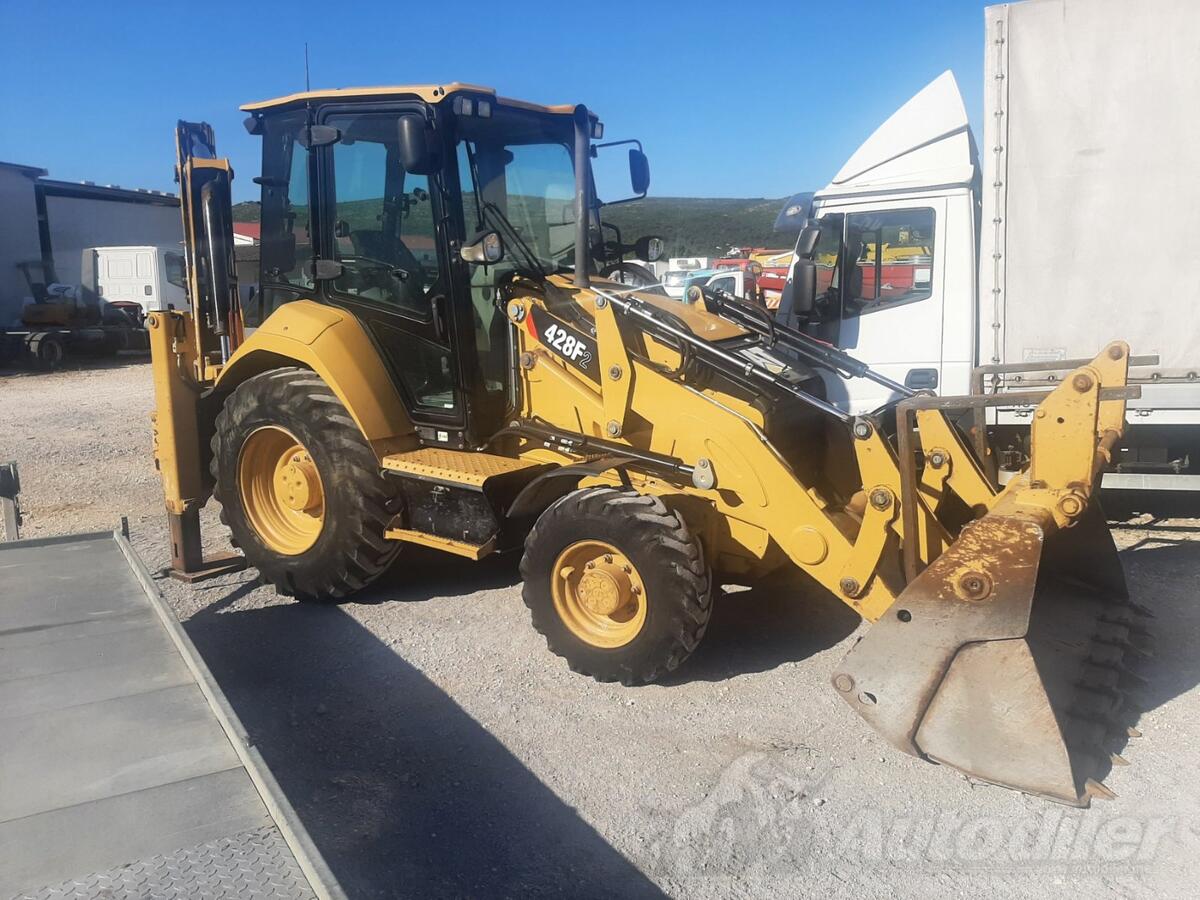 CAT - 428F2 - Cijena 42900 € - Montenegro Tivat > City Outskirts ...