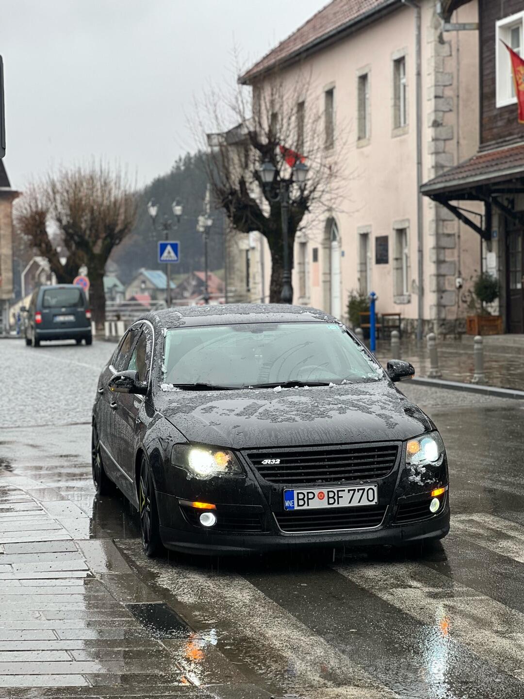 Volkswagen - Passat - R32 - Cijena 8000 € - Crna Gora Kolašin Babljak ...