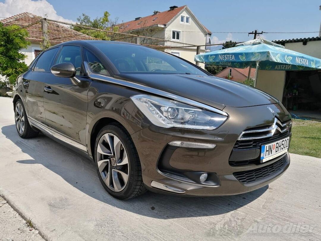 Citroen - DS5 - 2.0 - Cijena 11500 € - Crna Gora Herceg Novi Herceg Novi (uži dio) Automobili ...