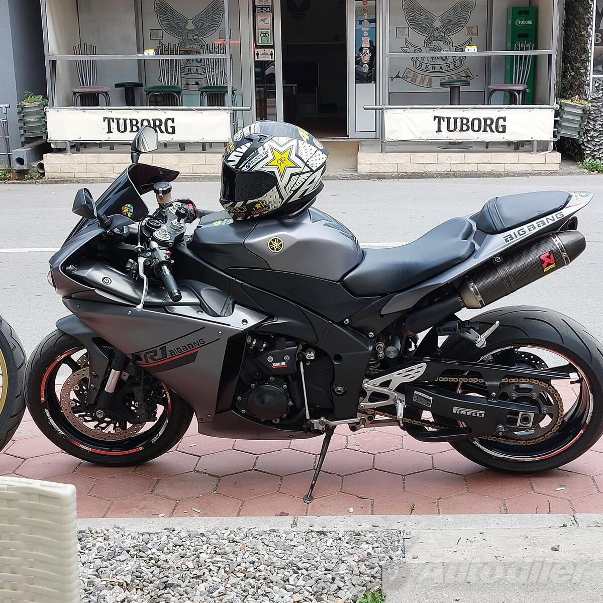 Yamaha - r1 - Cijena 8400 € - Crna Gora Berane Centar grada Motori ...