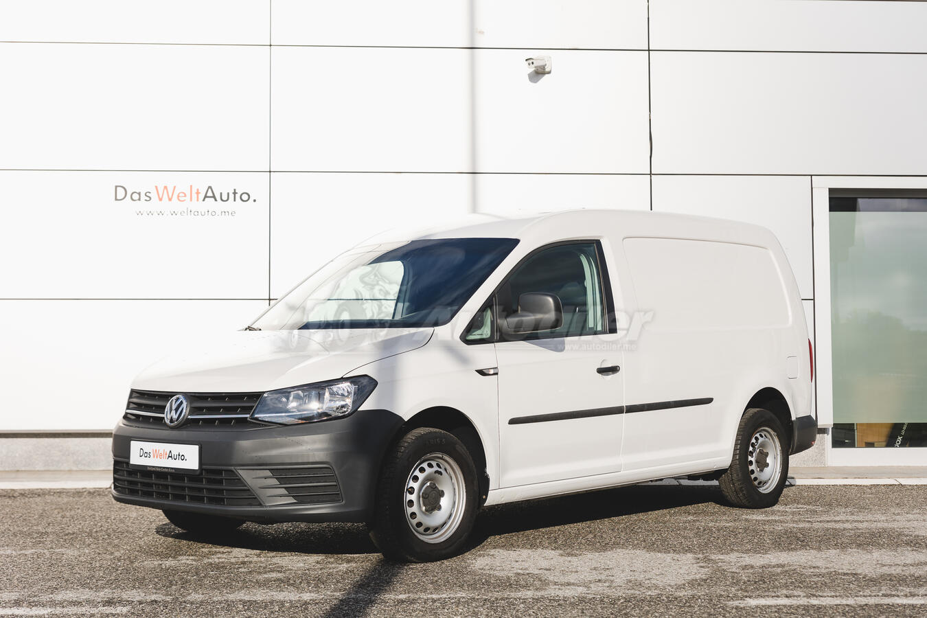 Volkswagen - Caddy - Maxi Furgon 2.0 TDI - Cijena 12900 € - Crna Gora ...