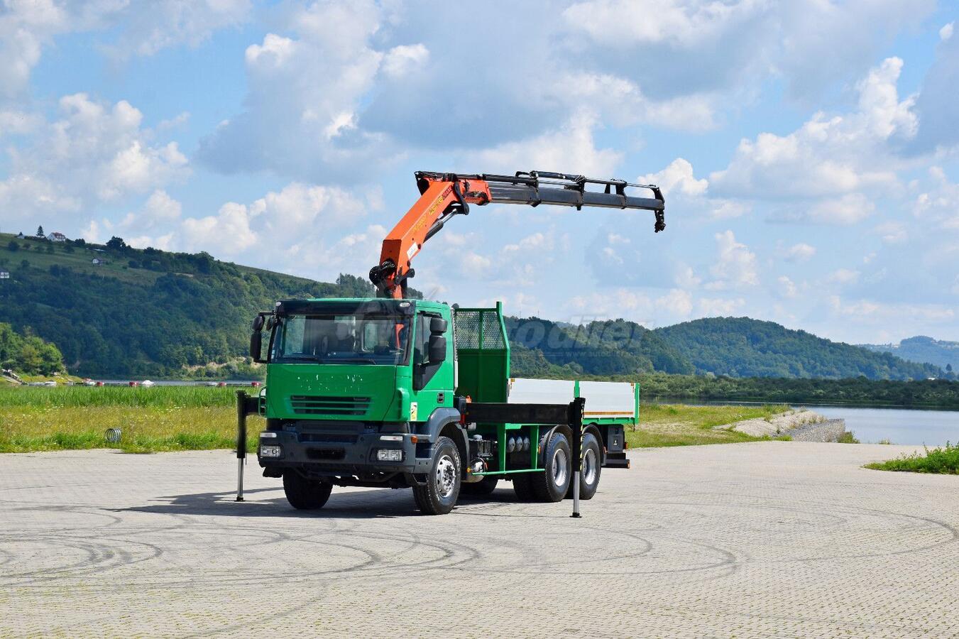 Iveco - TRAKKER 360 6x4 Ravna Platforma + Kran PALFINGER - Cijena 44900 ...