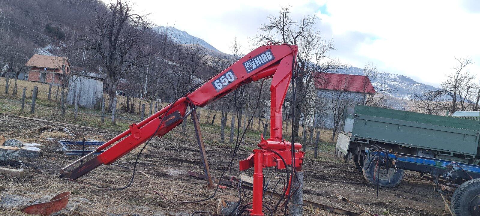 Hiab - 650 - Cijena 1800 € - Crna Gora Mojkovac Polja Radne mašine | AutoDiler