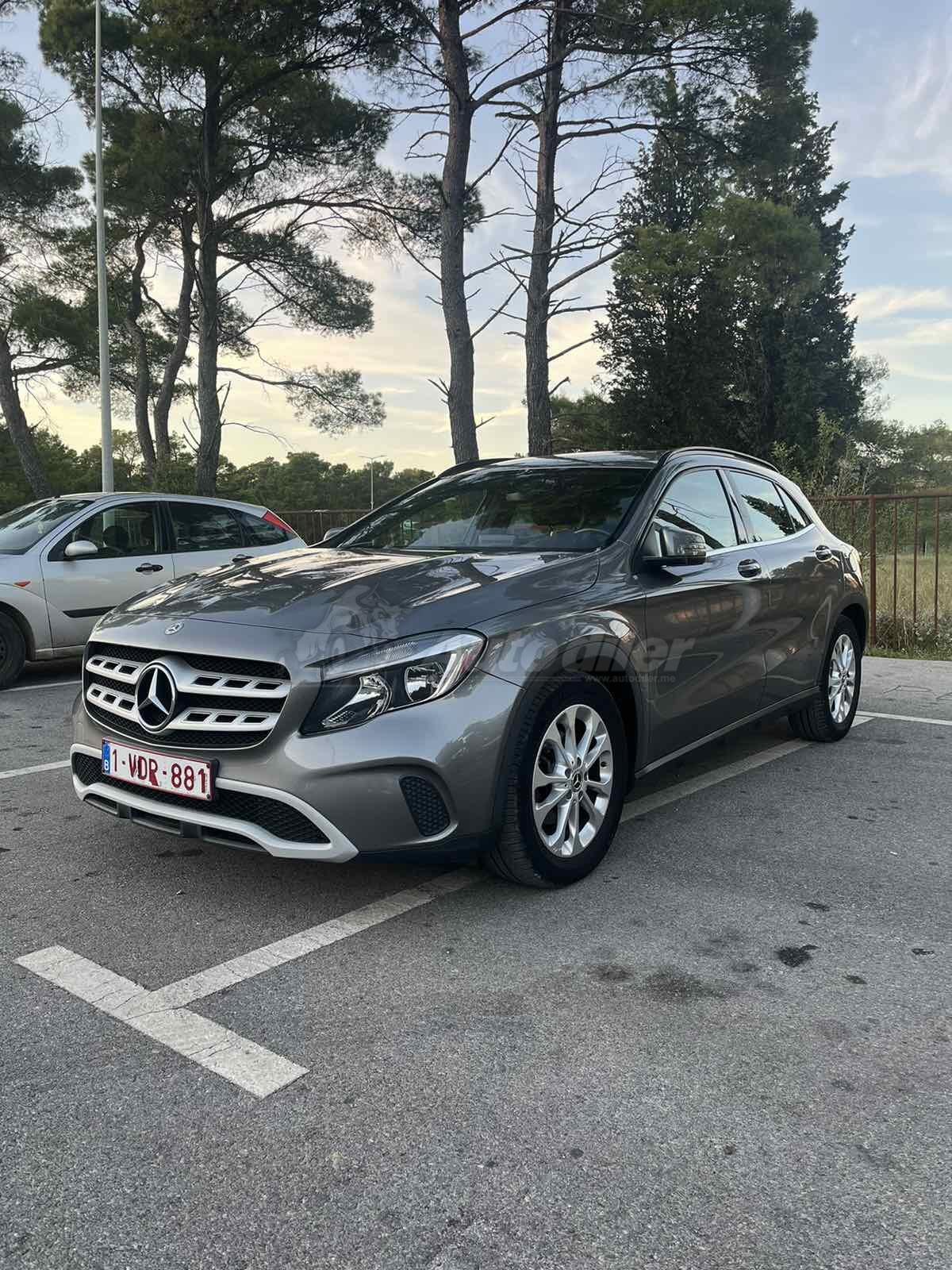 Mercedes Benz - GLA 200 - GLA 200 Automatik - Cijena 21900 € - Crna ...