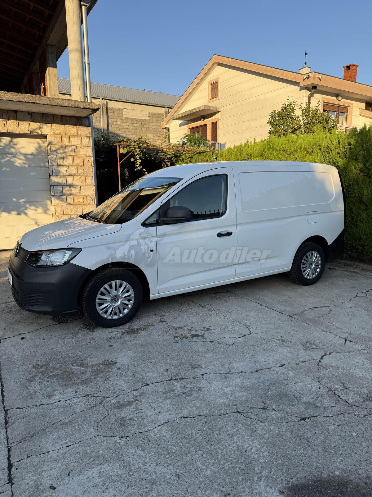 Volkswagen - Caddy - MAXI CARGO 2.0 TDI - Cijena 16999 € - Crna Gora ...