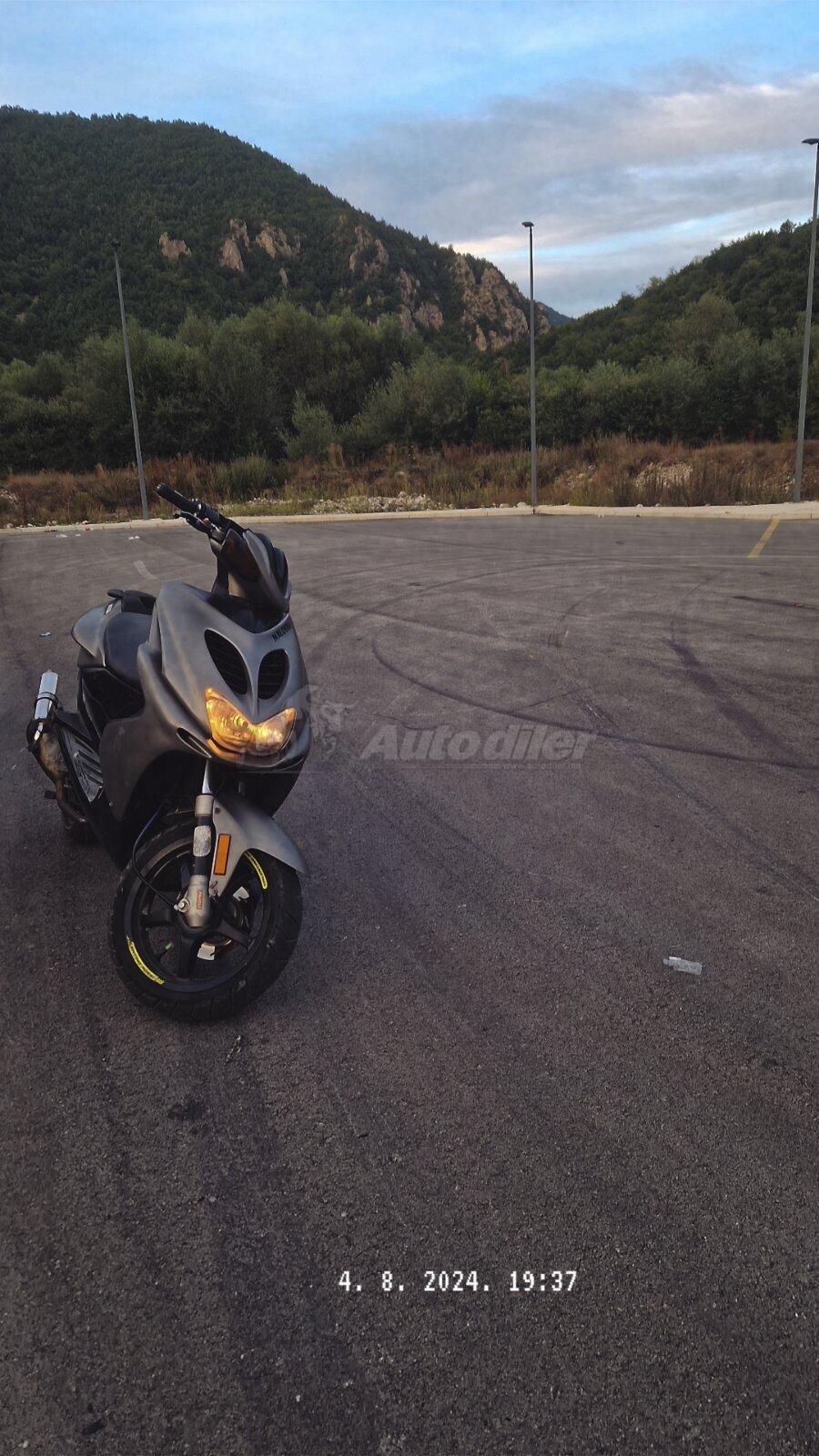 Yamaha - Aerox - Cijena 600 € - Karadağ Bijelo Polje > Şehir Dışı ...