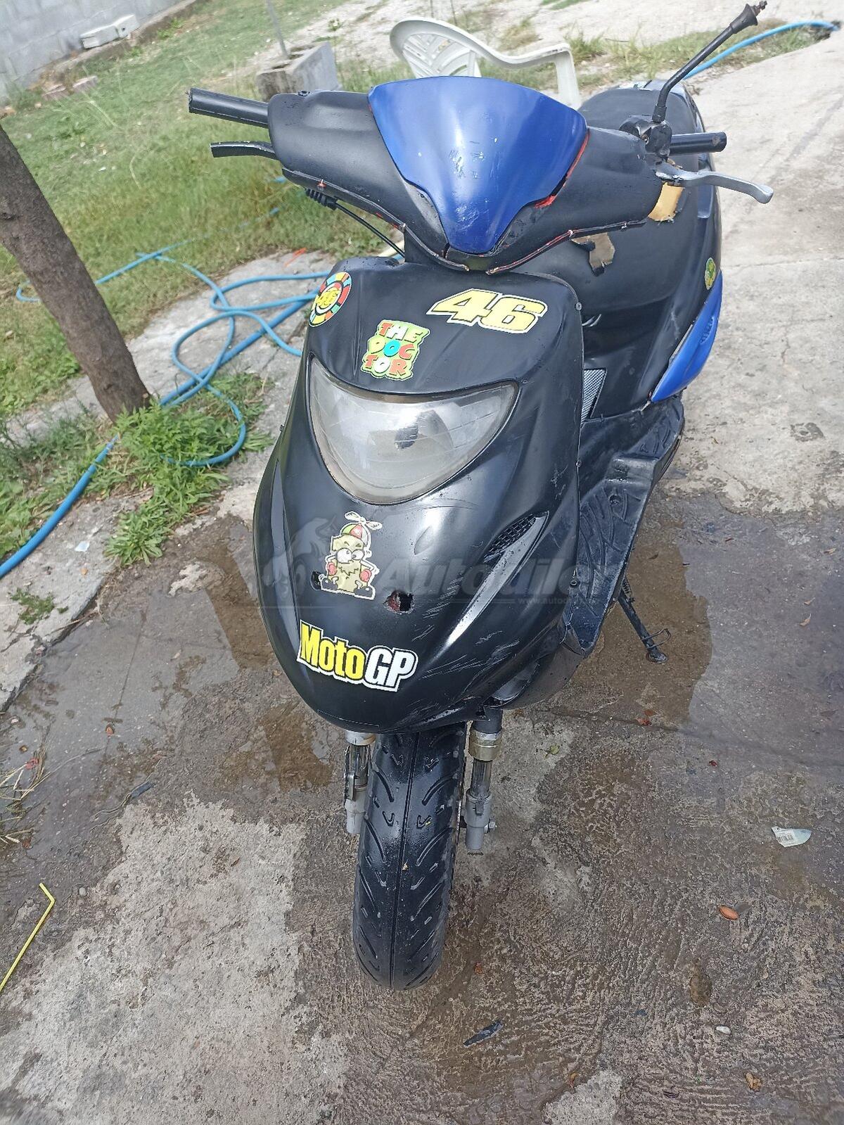 Yamaha - top racing moze zamjena za drugi neki motor nece da upali ...