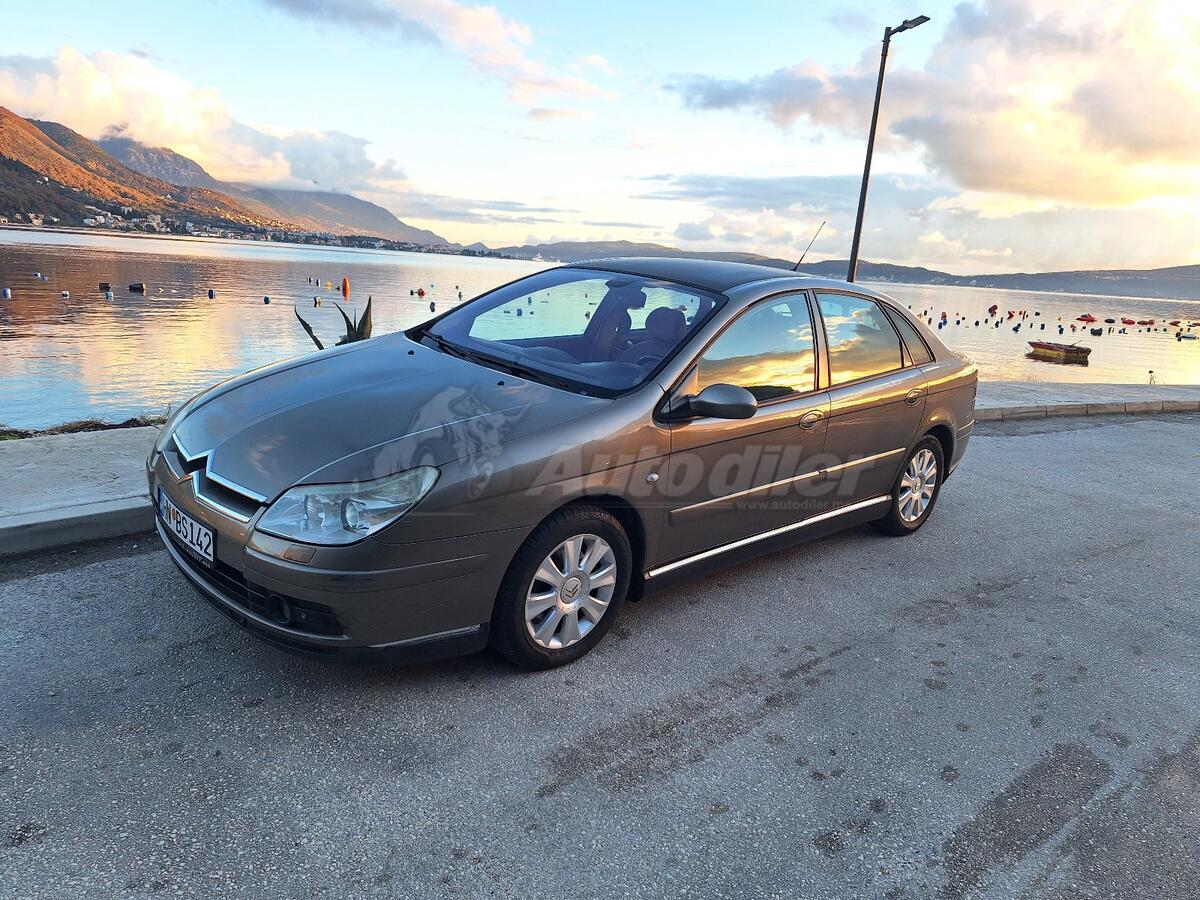 Citroen - C5 - HDI KUPLJEN NOV U PODGORICI (CIJENA JE SA NOVOGODIŠNJIM ...