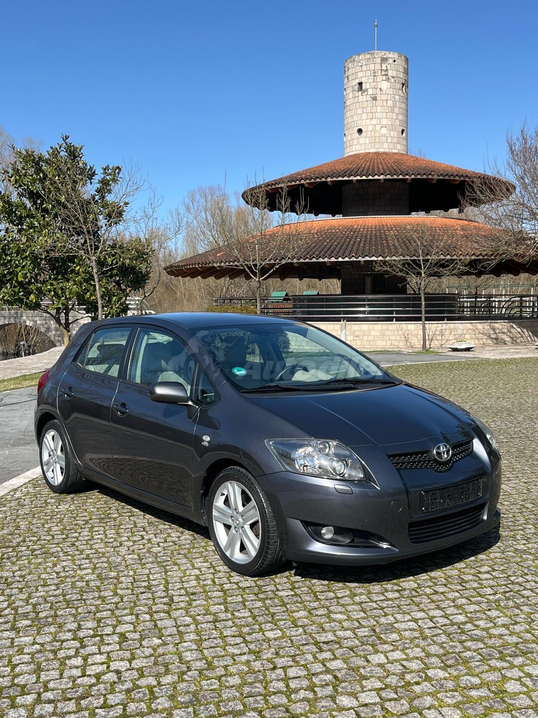 Toyota - Auris - 2.2 D4D - Cijena 5000 € - Crna Gora Podgorica > Okolina grada Automobili ...