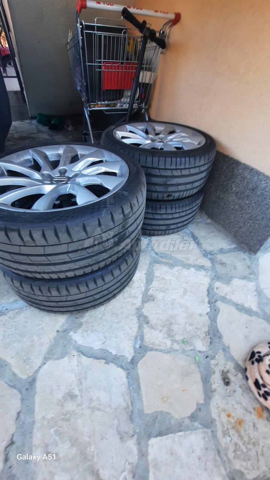 Fabričke felne i Continetal R19 gume - Cijena 700 € - Crna Gora Bar Bar ...