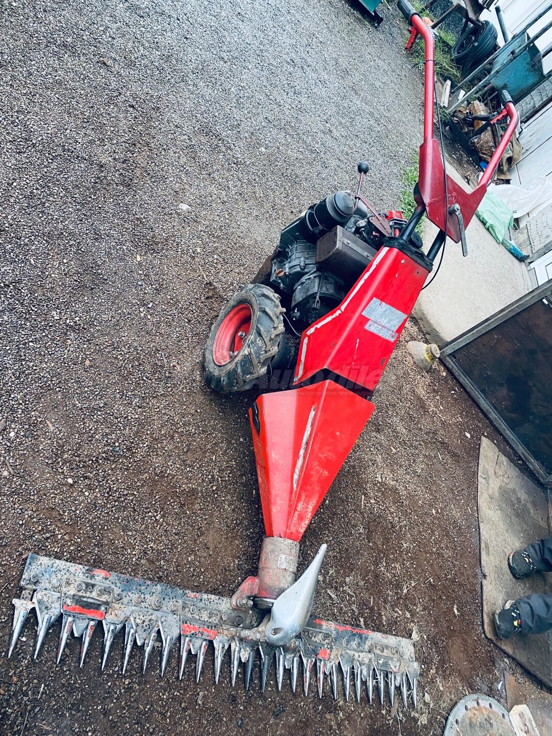 IMT - 407 - Cijena 1500 € - Crna Gora Berane > Okolina grada Traktori ...