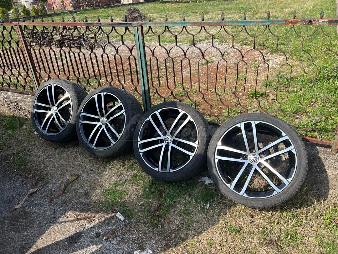 Fabričke felne i GTD gume - Cijena 550 € - Crna Gora Podgorica > Okolina grada Felne sa gumama ...