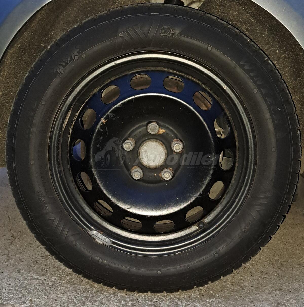 Fabričke felne i Viking gume - Cijena 220 € - Crna Gora Podgorica ...