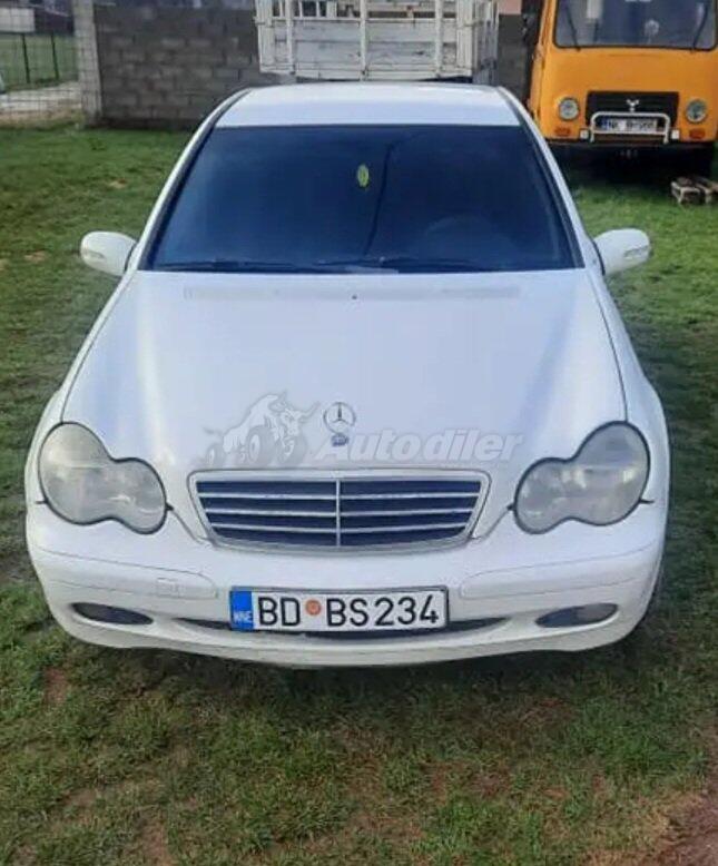 Mercedes Benz - C 220 - 2.2 - Cijena 2750 € - Crna Gora Nikšić ...