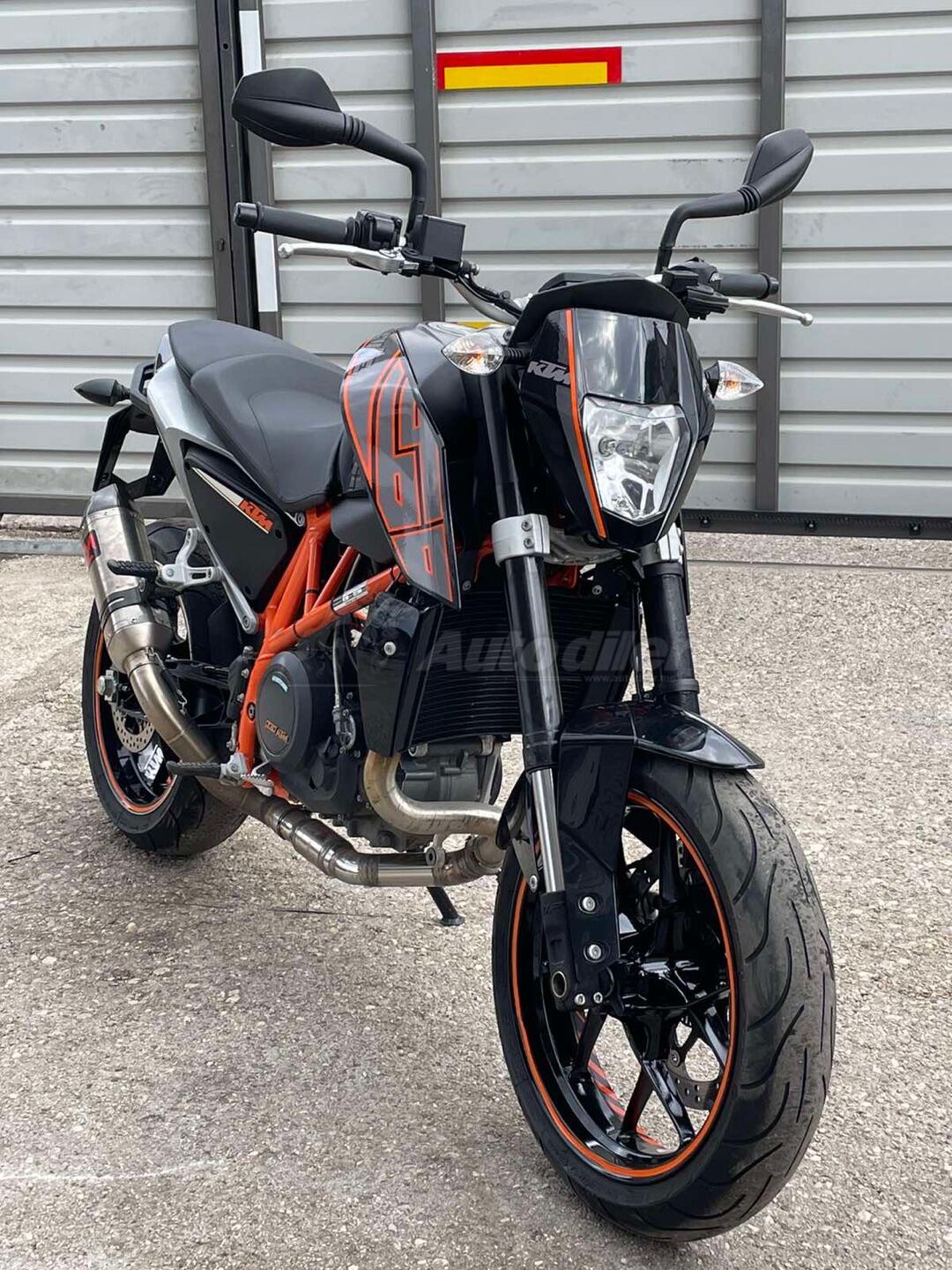 KTM - Duke 690 - Cijena 4999 € - Crna Gora Podgorica Podgorica (uži dio ...