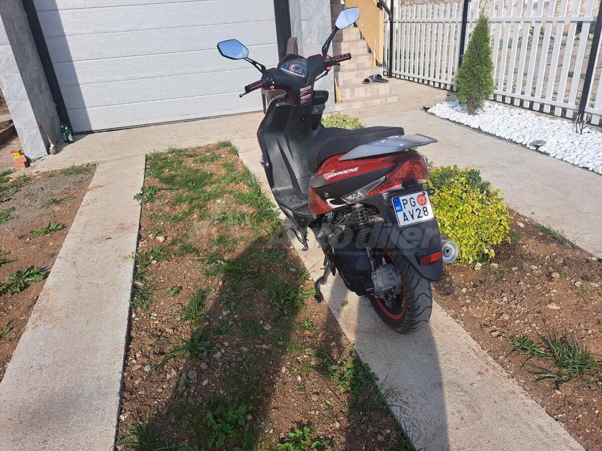Peda - R8 - Cijena 700 € - Crna Gora Pljevlja Centar grada Motori ...