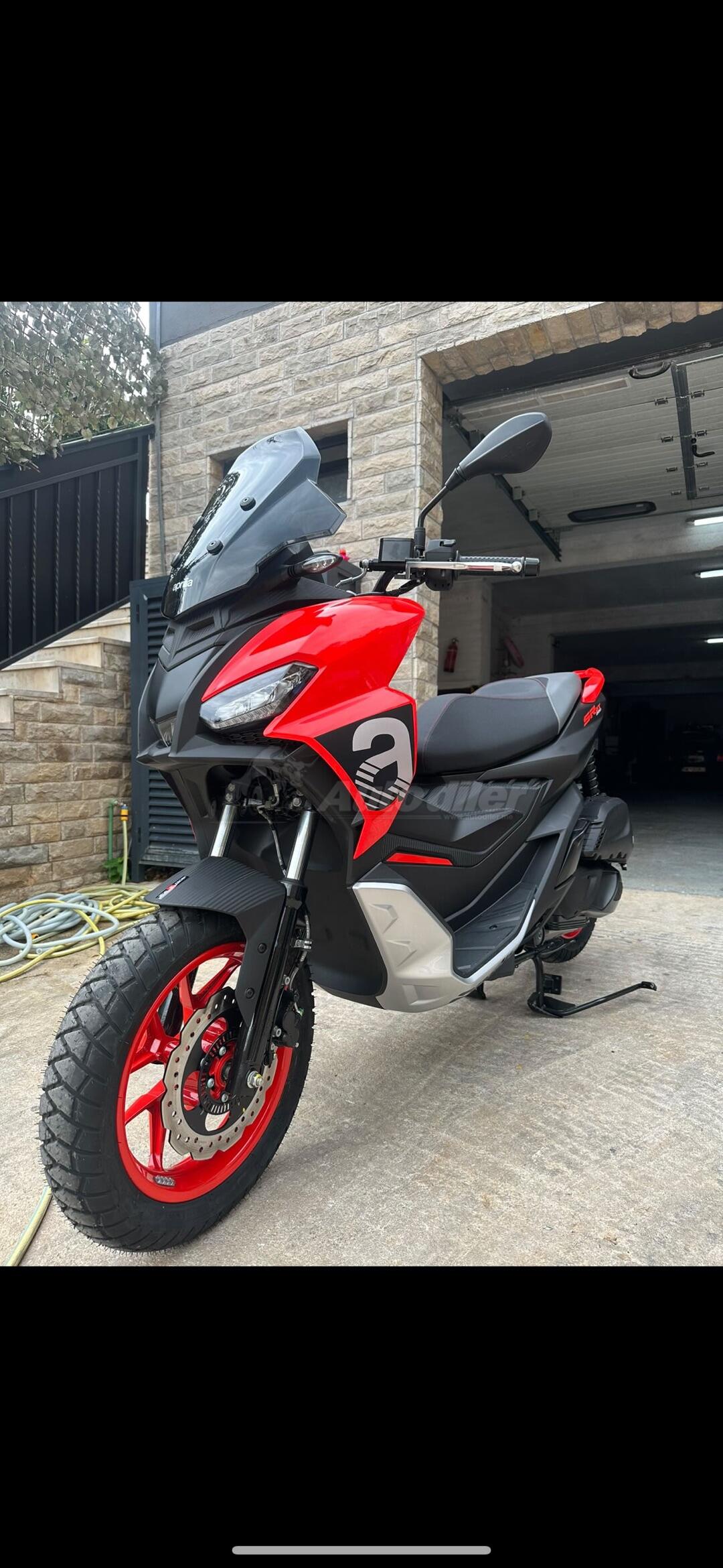 Aprilia - SR200 - Cijena 4600 € - Crna Gora Herceg Novi Kumbor Motori | AutoDiler