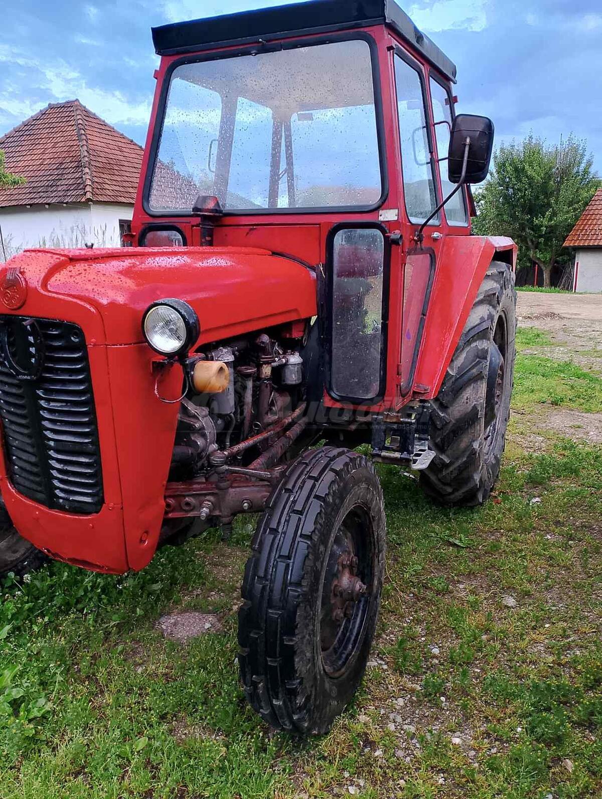 IMT - 533 - Cijena 2800 € - Crna Gora Bijelo Polje Zaton Traktori | AutoDiler