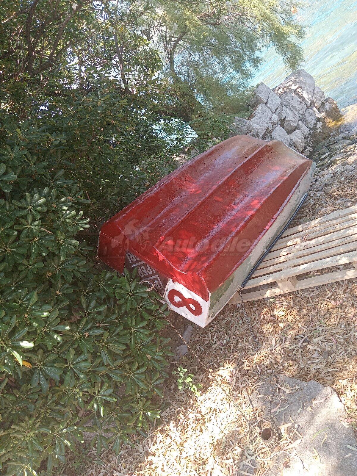 Elan - camac - Cijena 350 € - Crna Gora Kotor Donji Stoliv Plovila ...