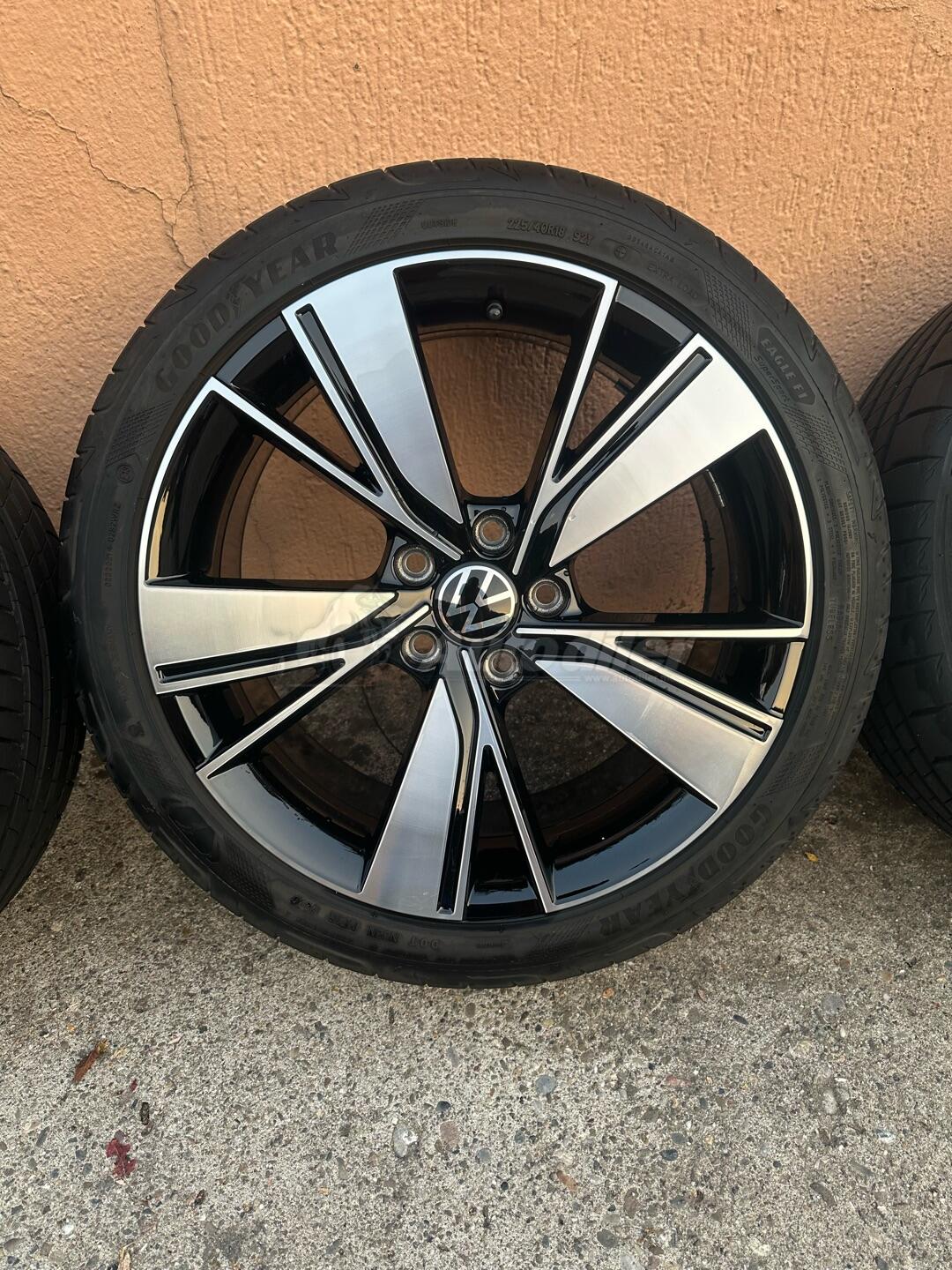 Fabričke felne i Bridgestone gume - Cijena 1450 € - Crna Gora Bijelo ...