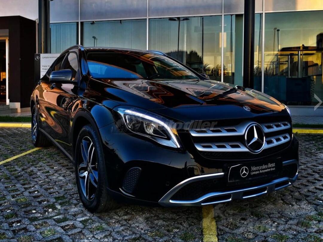 Mercedes Benz - GLA 200 - 200d Sport Utility - Cijena 26800 ...