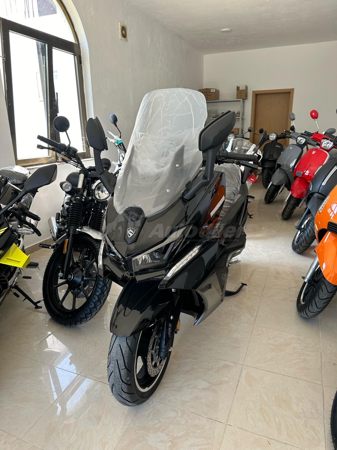 Zongshen - ZONSEN CYCLONE RT3S - Cijena 4699 € - Черногория Ульцинь ...