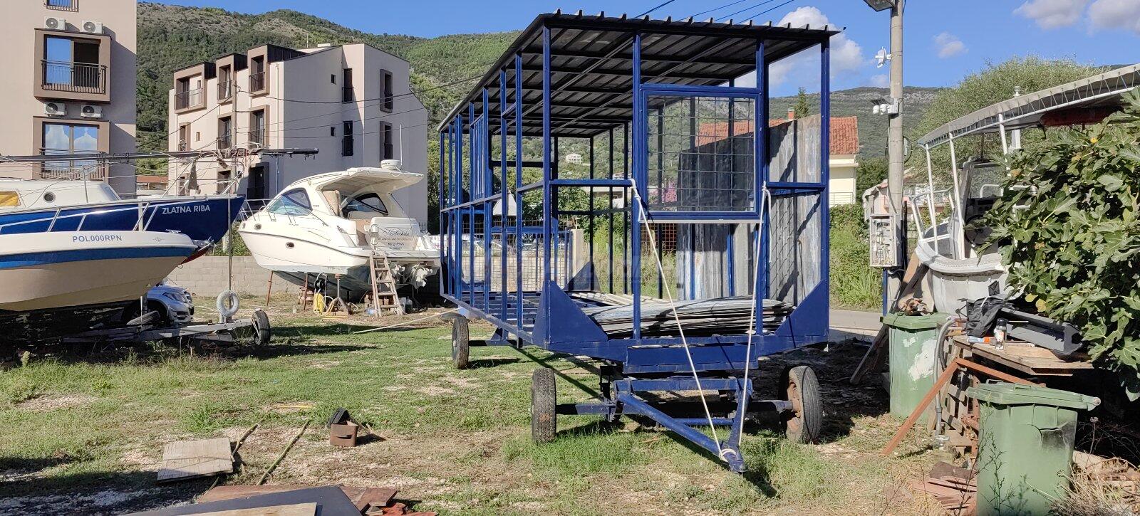 Prikolice za plovila - Cijena 1500 € - Crna Gora Tivat Mrčevac ...