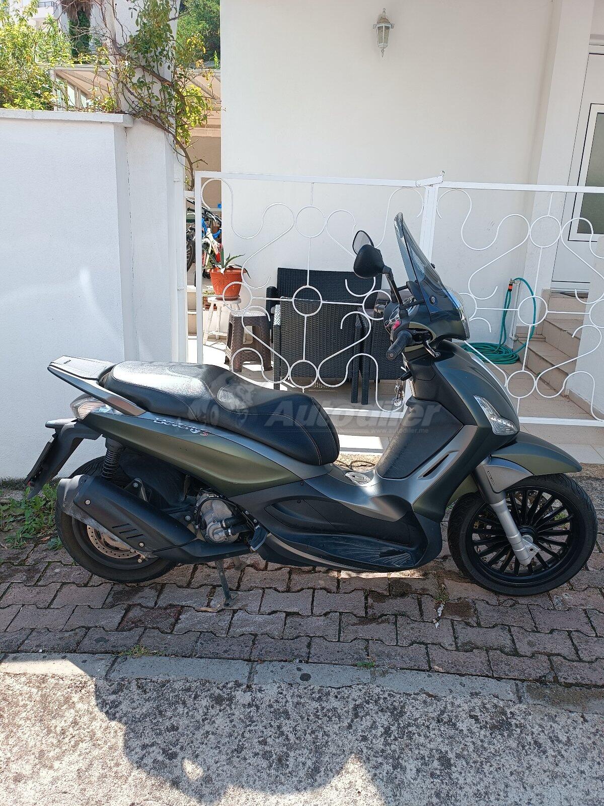 Piaggio - beverly 300cc - Cijena 3800 € - Montenegro Budva Budva (City ...