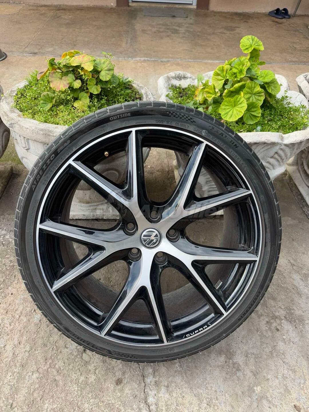 Fabričke felne i Golf 7,8,seat 5*112 19c gume - Cijena 950 € - Crna ...