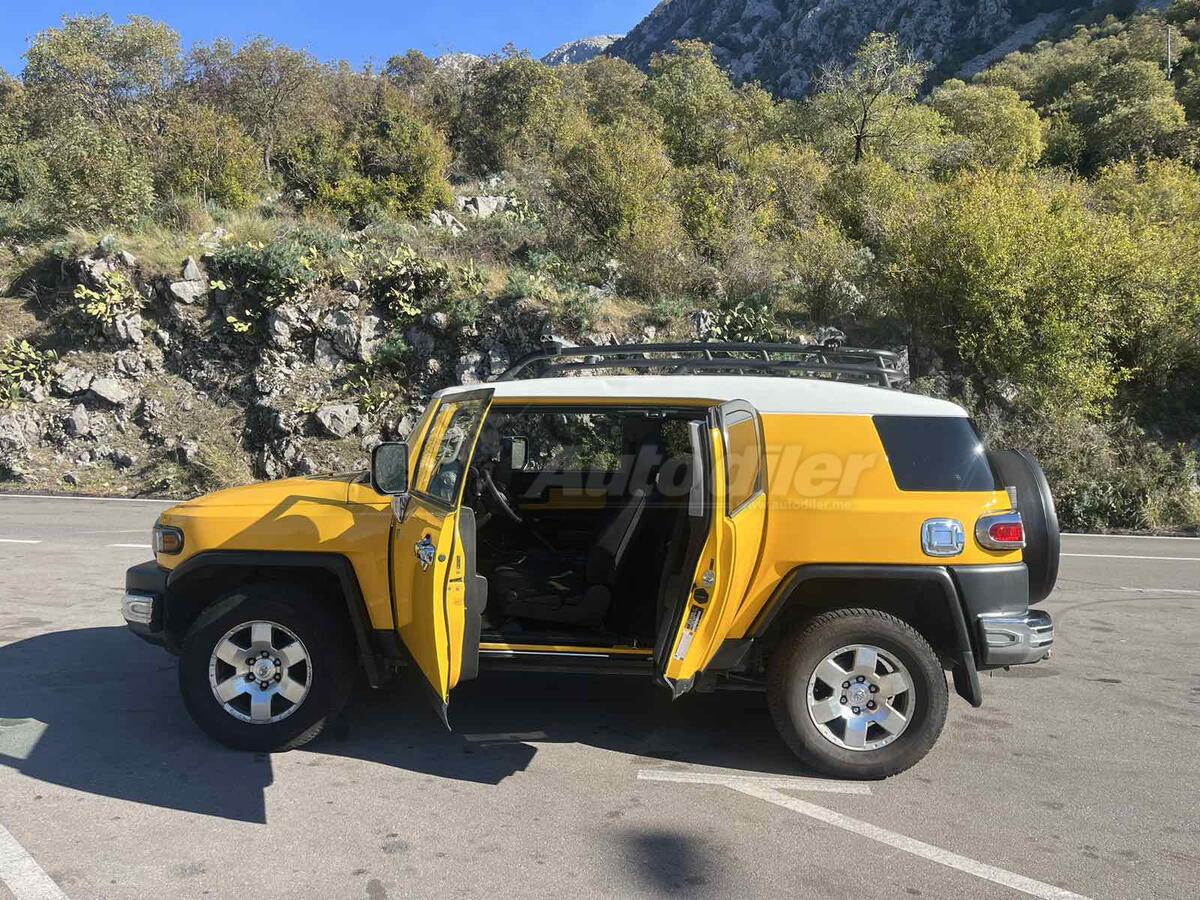 Toyota - FJ Cruiser - 4.0 - Cijena 27000 € - Crna Gora Kotor Risan ...