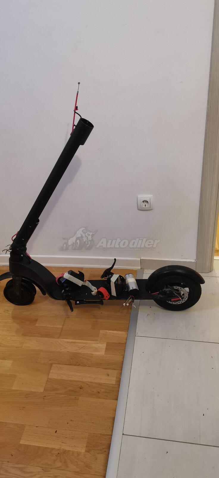 Ostalo - trotinet - Cijena 50 € - Karadağ Podgorica Zabjelo Bisikletler ...