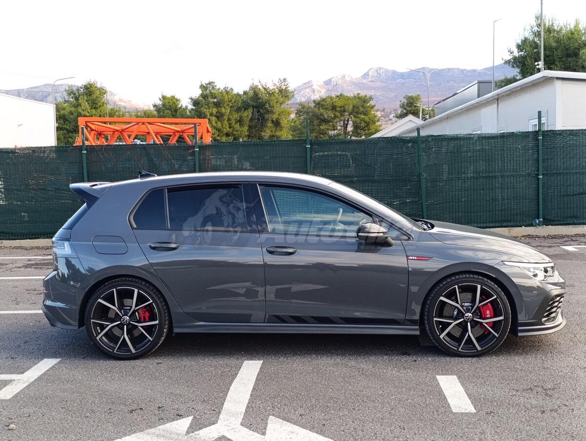 Volkswagen - Golf 8 - clubsport - Cijena 38999 € - Crna Gora Podgorica ...