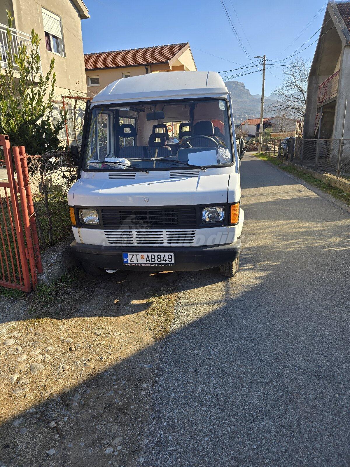 Mercedes Benz - 208d - Cijena 2800 € - Montenegro Podgorica Podgorica ...