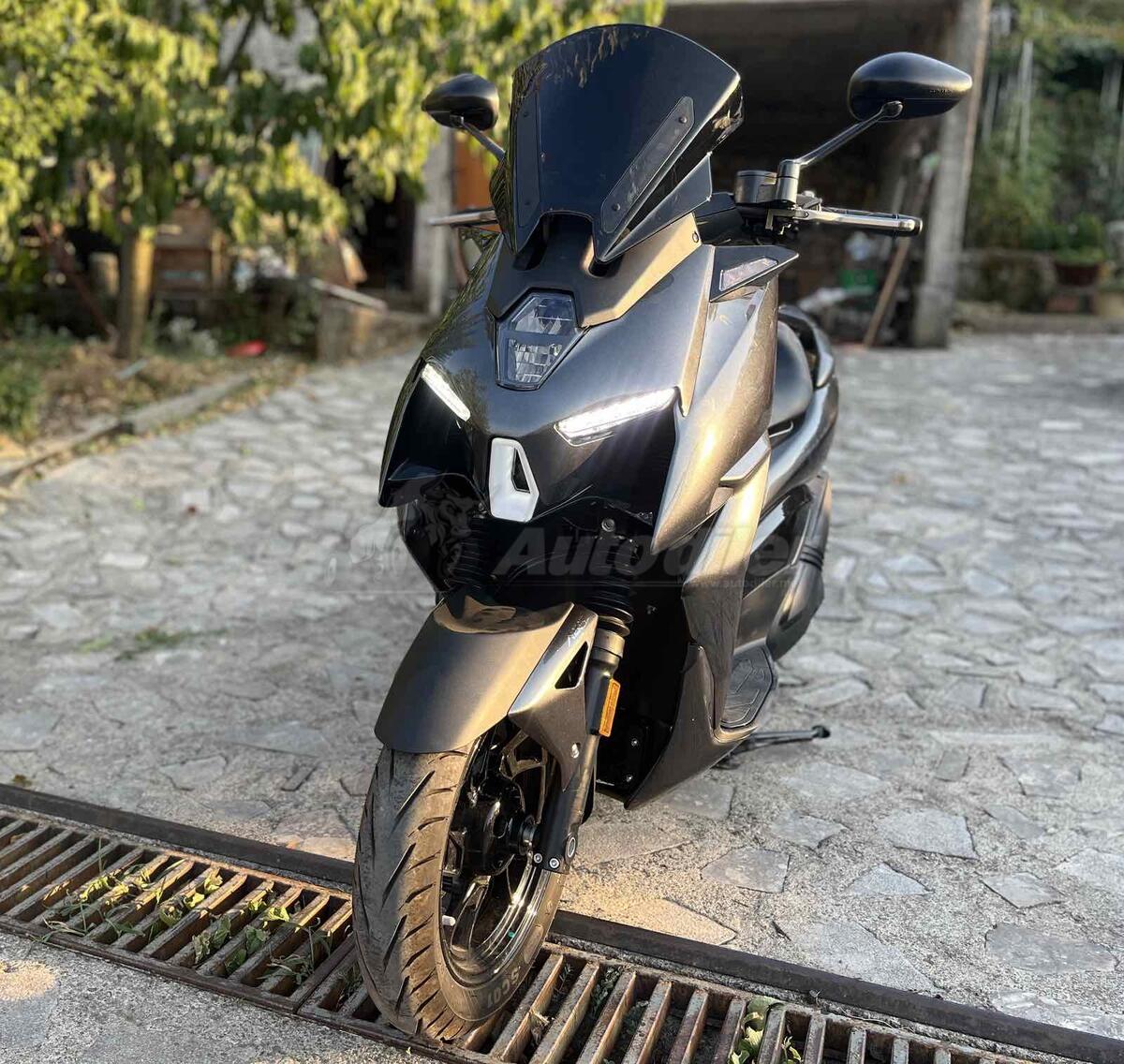 Zontes - M 310 - Cijena 3000 € - Crna Gora Podgorica Podgorica (uži dio ...