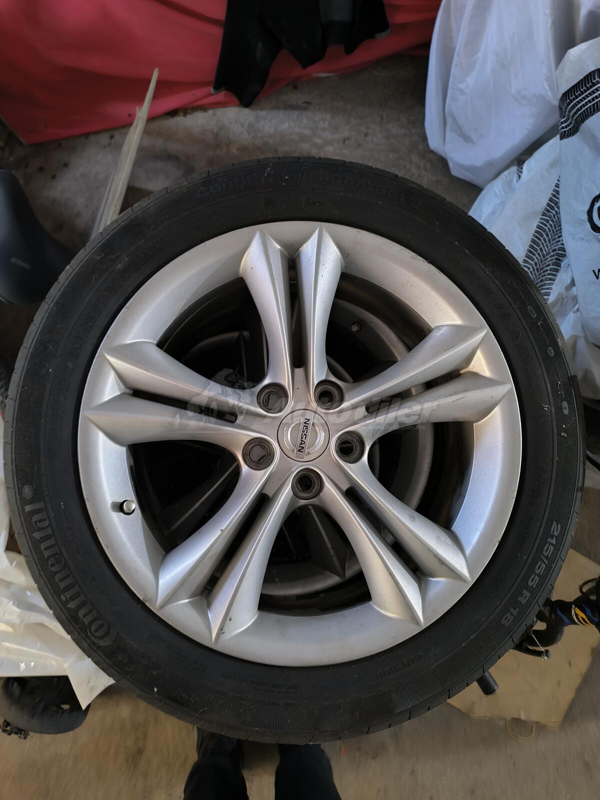 Fabričke felne i CONTINENTAL gume - Cijena 450 € - Crna Gora Podgorica ...