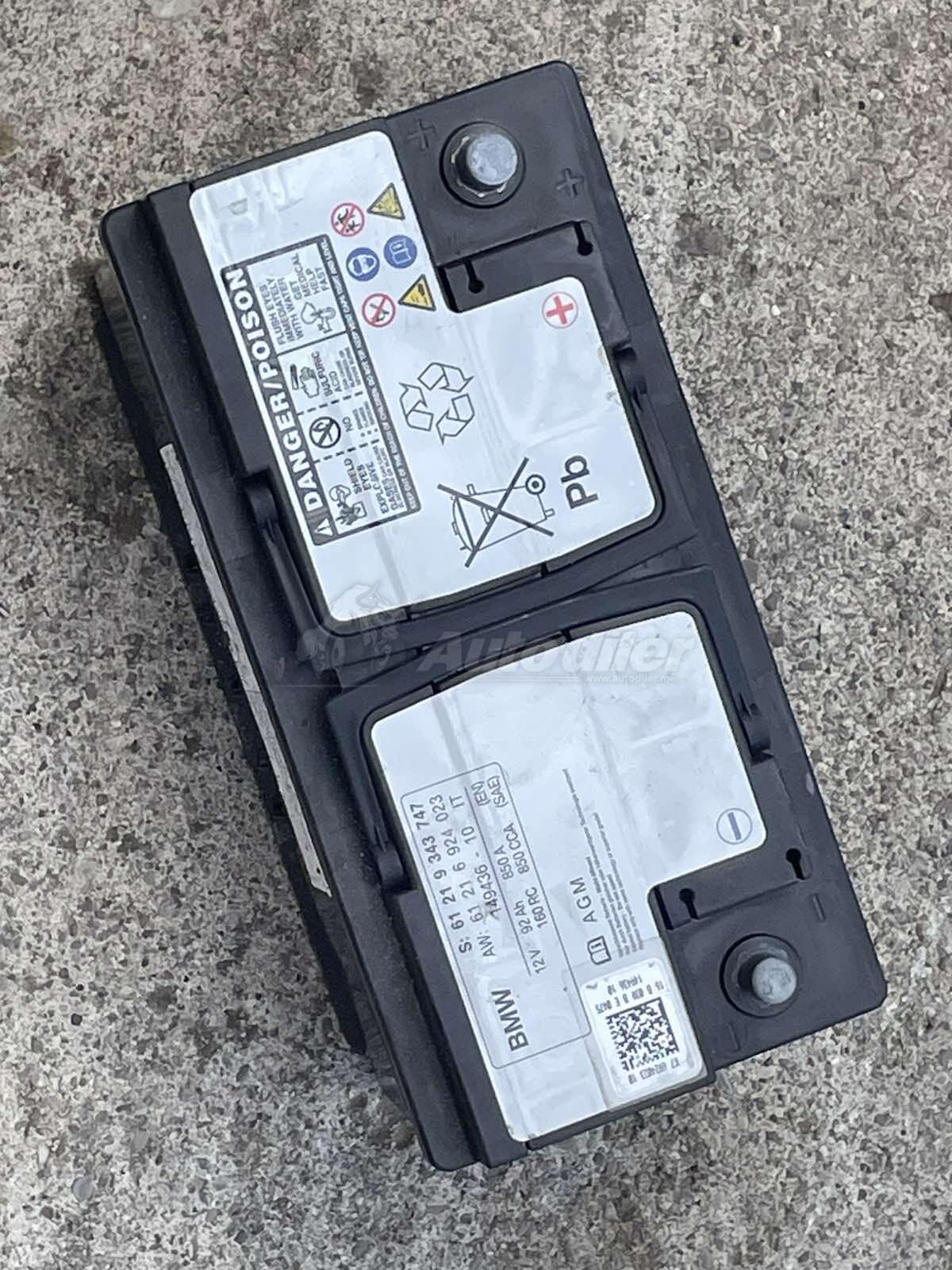 Akumulator Bosch - 12V - 70 Ah - Cijena 30 € - Crna Gora Podgorica ...