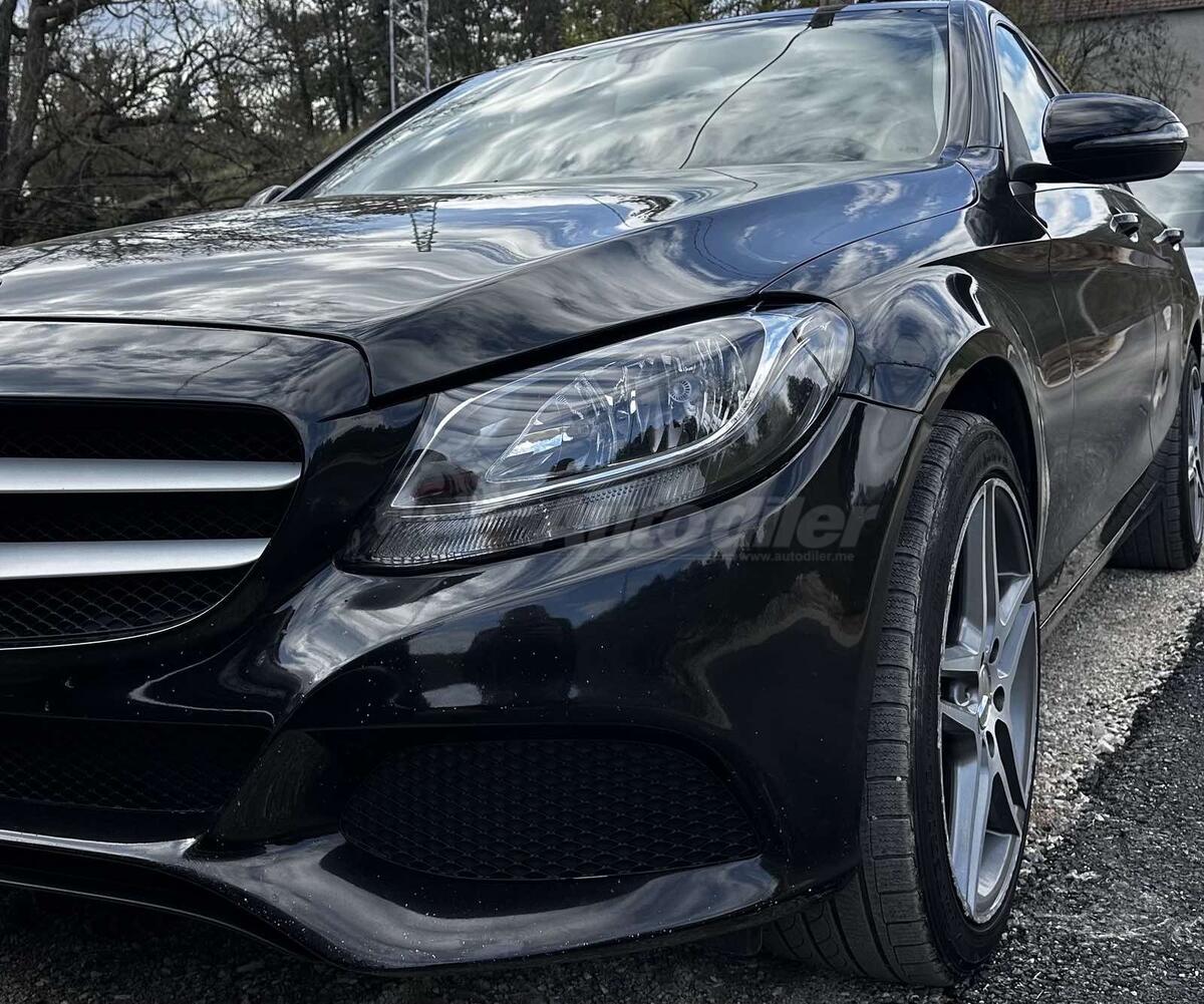 Oba fara za Mercedes Benz - C 220 - 2017 - Cijena 340 € - Crna Gora ...