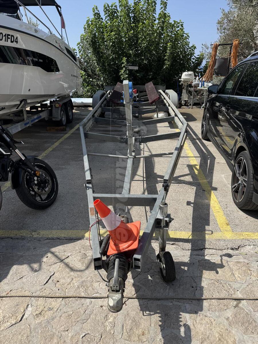 Prikolice za plovila - Cijena 4800 € - Crna Gora Budva Sveti Stefan ...